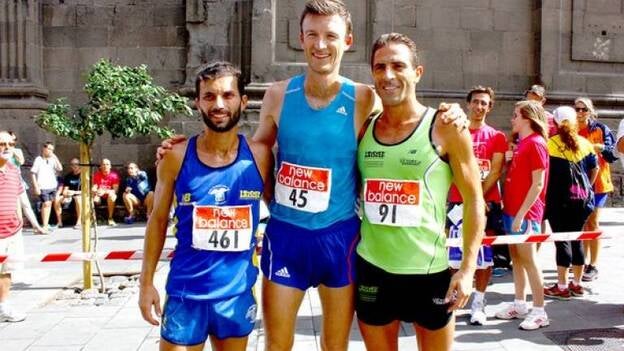 Eoin Flynn vuela en el casco histórico | Canarias7